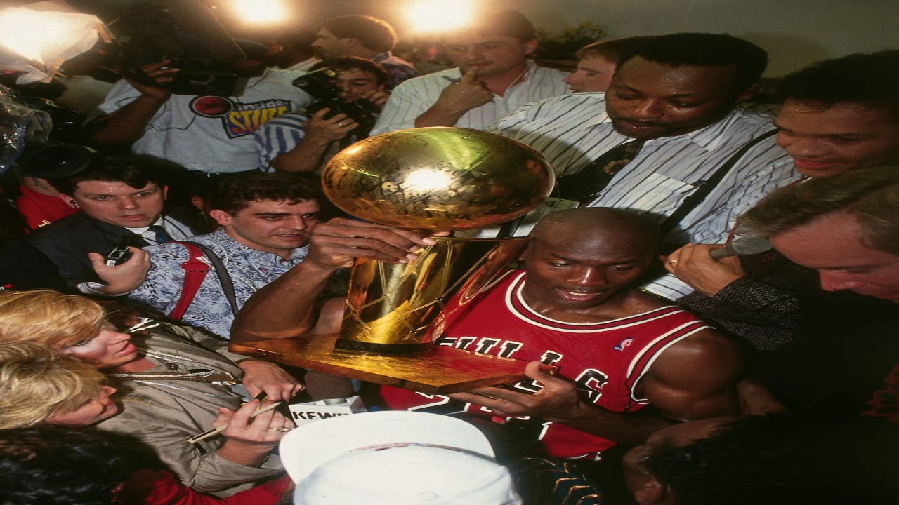 Michael Jordan trofeo - AG Deportes