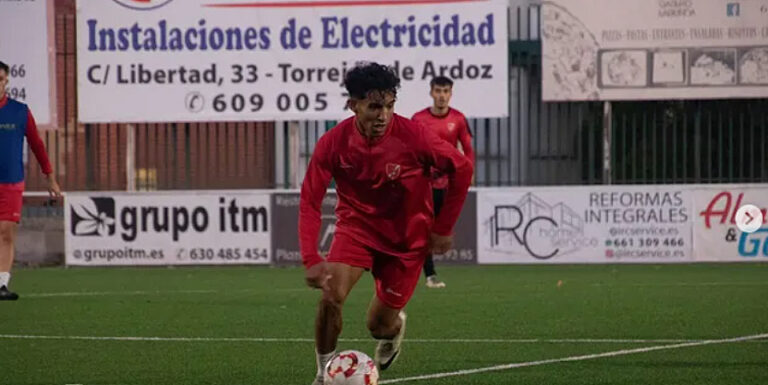 Amine el futbolista que luchó por su sueño - AG Deportes